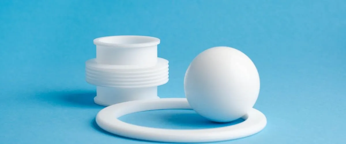 Teflon (PTFE): Properties, Grades & CNC Uses | Ze-tech Mold